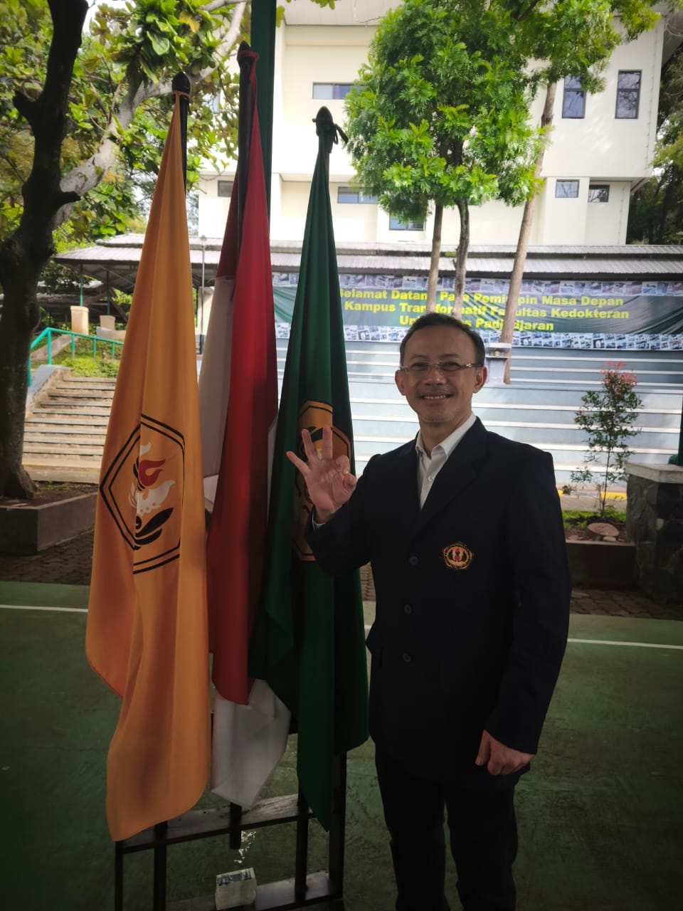 Pelantikan Pengelola Fakultas Kedokteran Unpad 2026–2030 | FK UNPAD ...