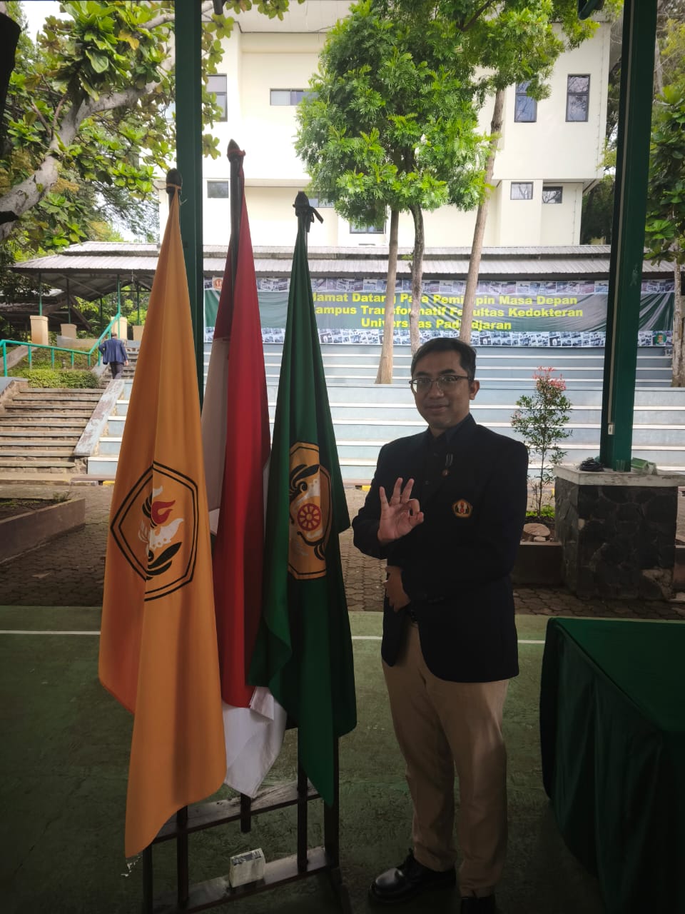 Pelantikan Pengelola Fakultas Kedokteran Unpad 2026–2030 | FK UNPAD ...